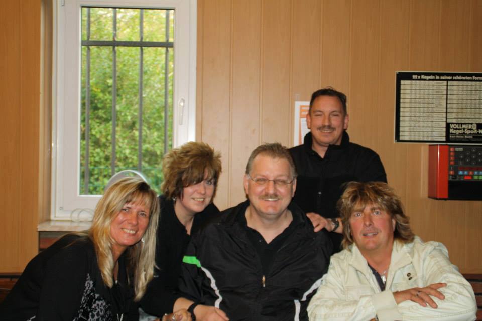 Ein Engel ist nun in den Himmel, Kult DJ Kai – Germany-Stream